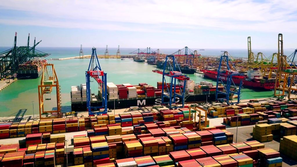 Valenciaport’s box traffic leaps again in September - China remains its ...