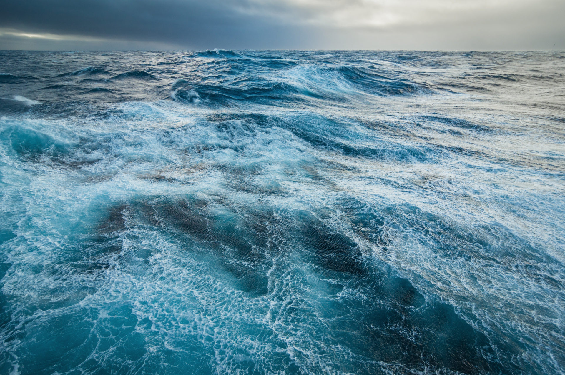 Seafarers saved after cargo ship sinks in rough weather - Container News