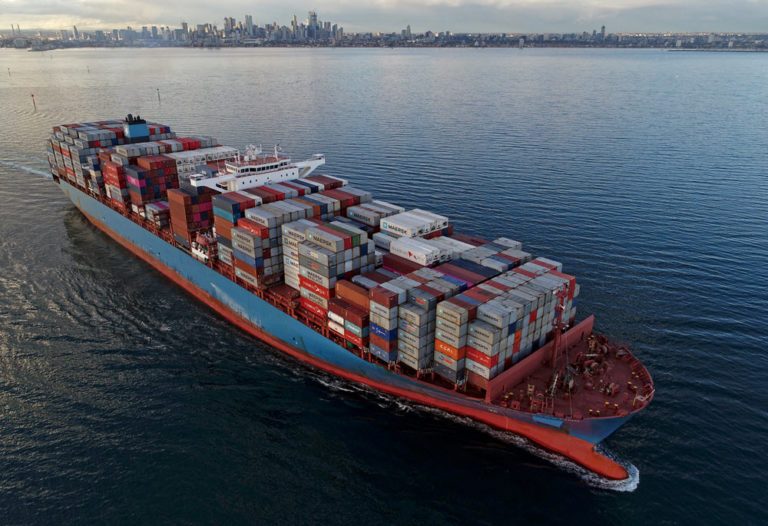Fremantle Port welcomes first of two giant container ships - Container News