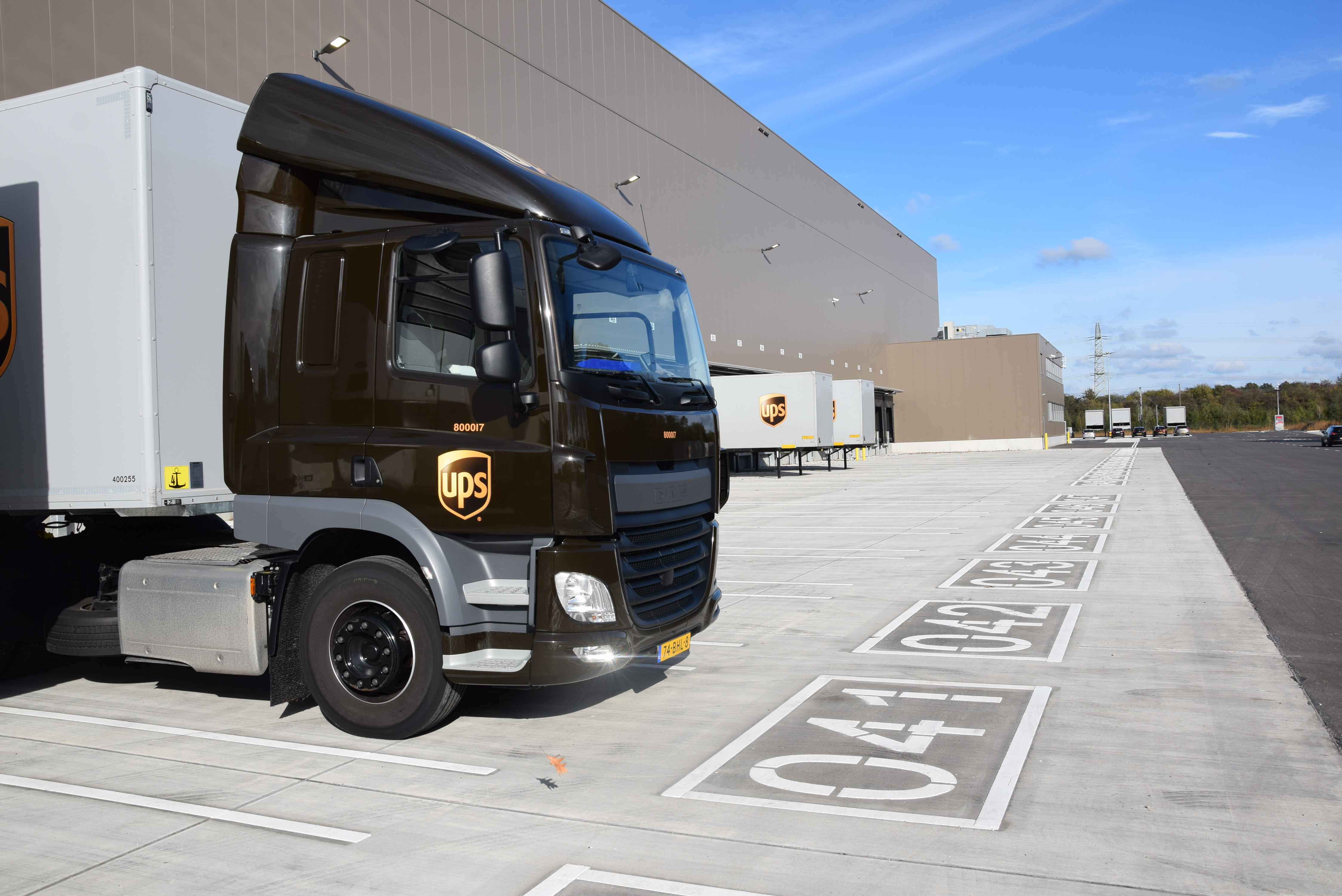 UPS truck - Container News