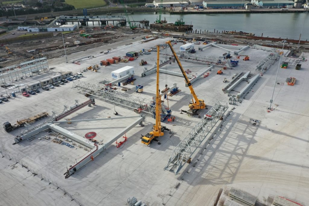 Port of Cork enjoys its new Liebherr cranes - Container News