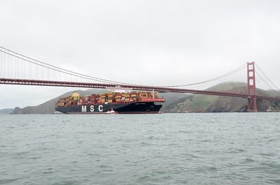 In pictures: Oakland bids farewell to MSC Anna - Container News