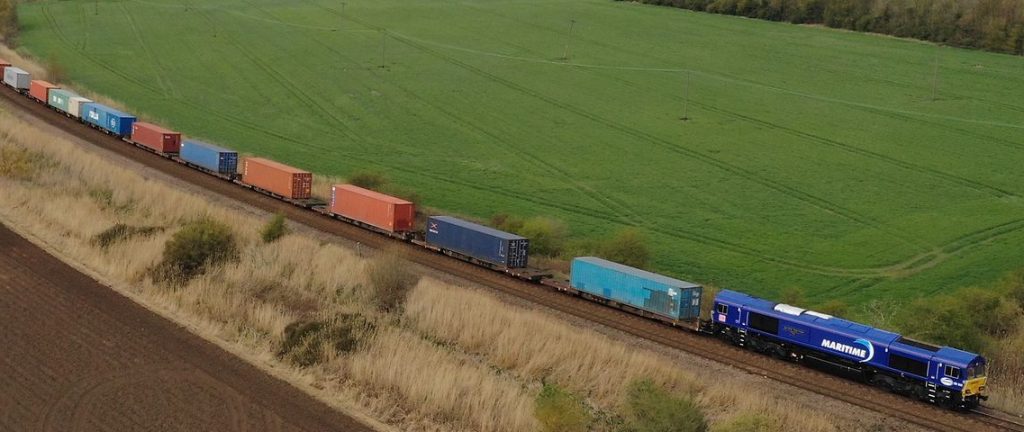 First direct box train from China arrives at German terminal ...