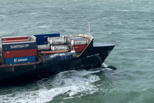 Baltic Tern loses five containers in North Sea - Container News