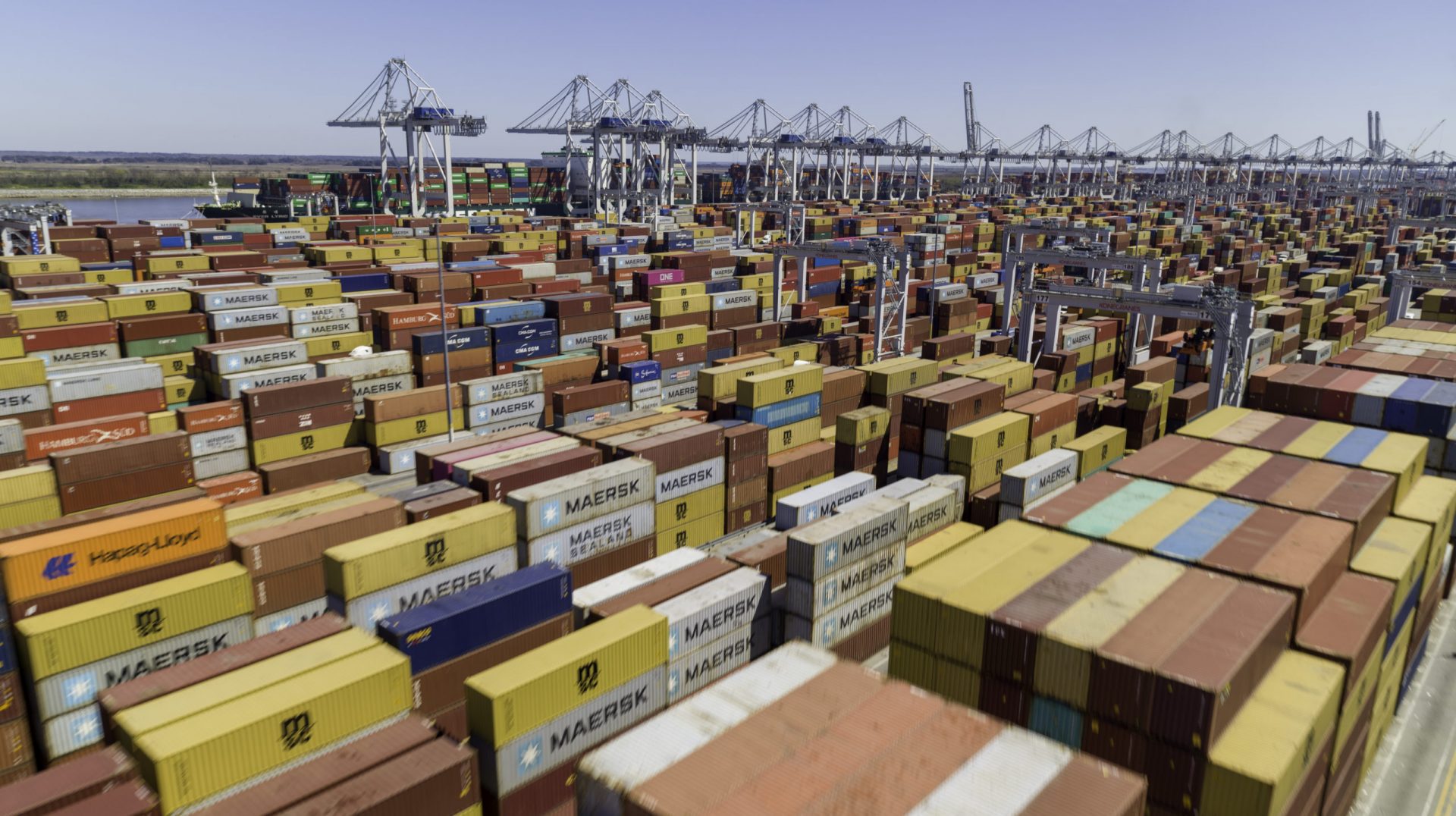 Drewry reports 6 million TEU of surplus containers - Container News