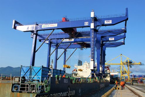 Russian box terminal boosts storage yard capacity with new RMG cranes ...