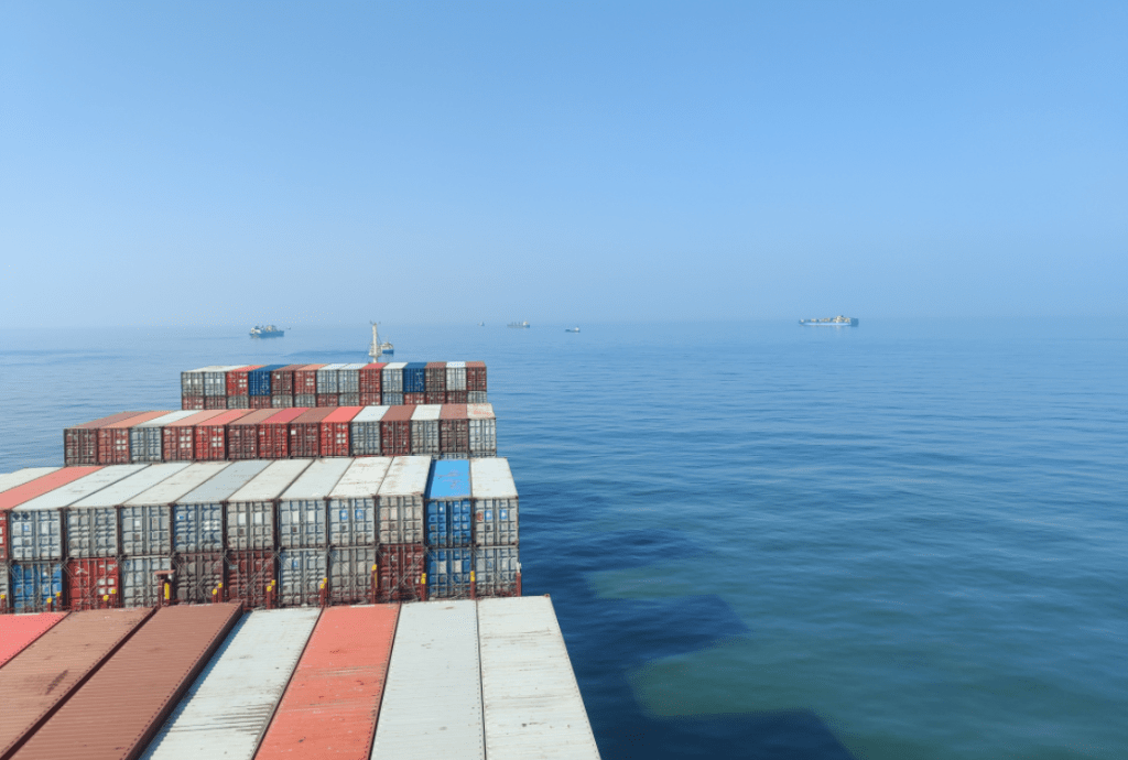 KOBC, KDB start container leasing scheme for mid-sized South Korean ...