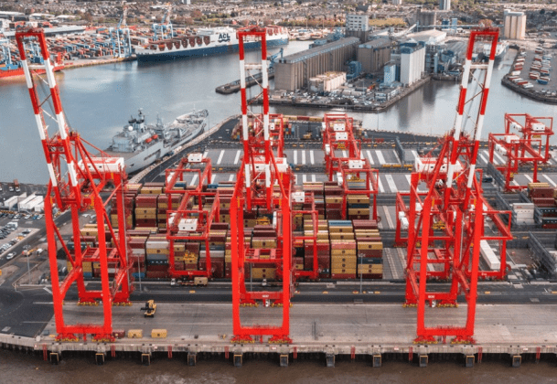 New cranes arrive in Liverpool - Container News