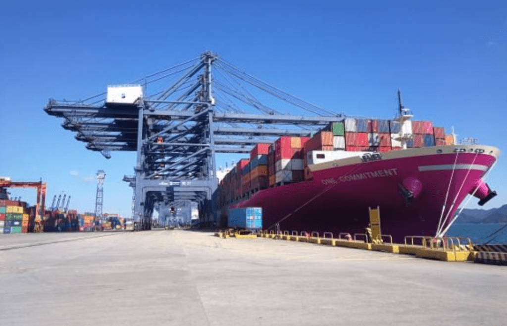 one container ship - Container News