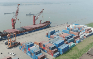 First gearless vessel takes berth in Mongla port - Container News