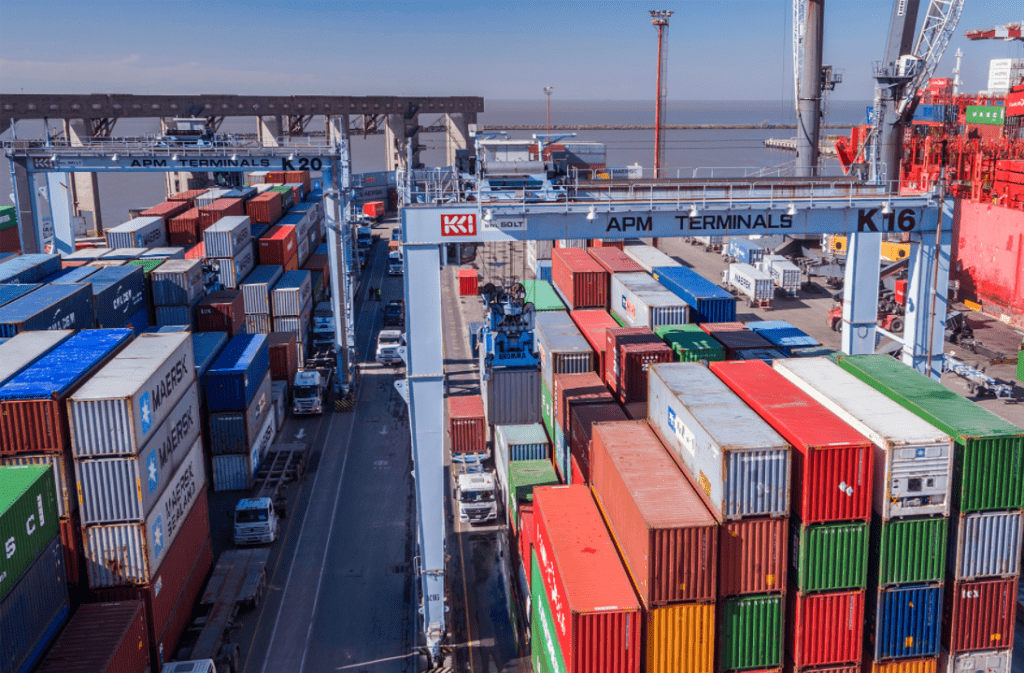 APM Terminals Buenos Aires invests in equipment and safety - Container News