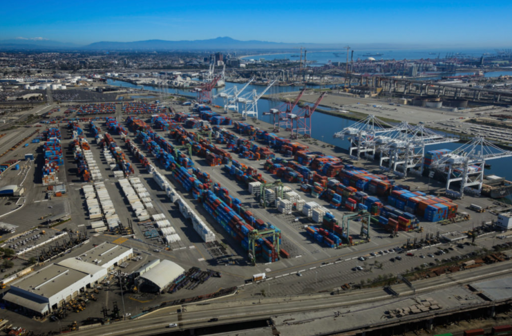 Digital tool enhances container visibility at port of Long Beach ...