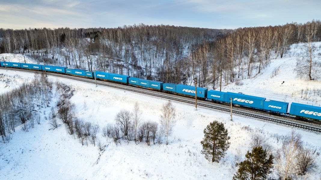 FESCO sets new record, dispatching 53 box trains from Vladivostok ...