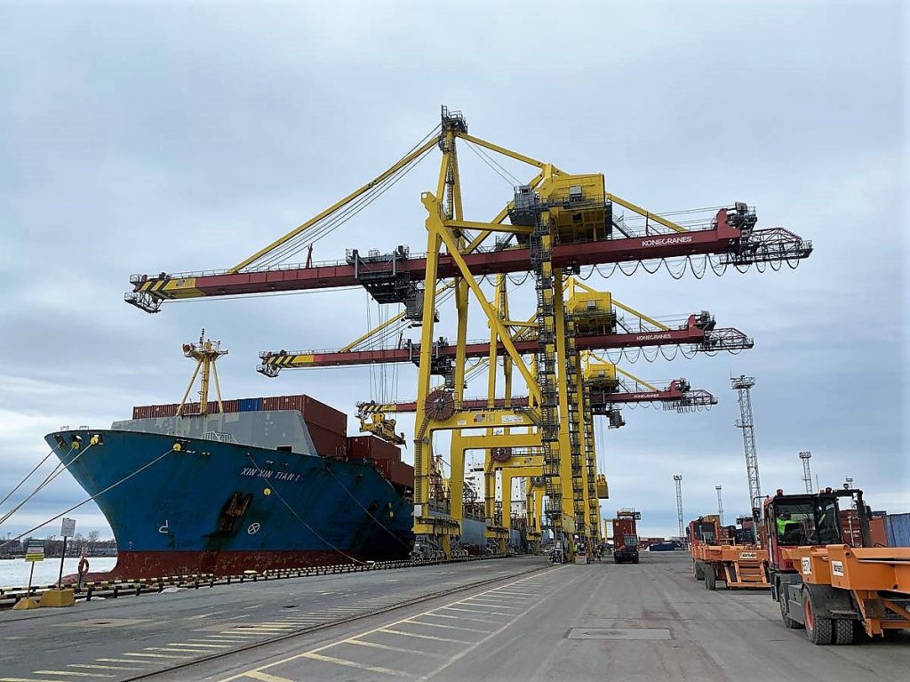 Torgmoll operates new direct container service from China to Russia ...