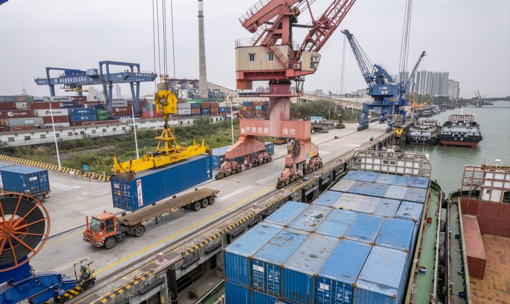 PIL to integrate China barge service offering into new PIL Intermodal ...