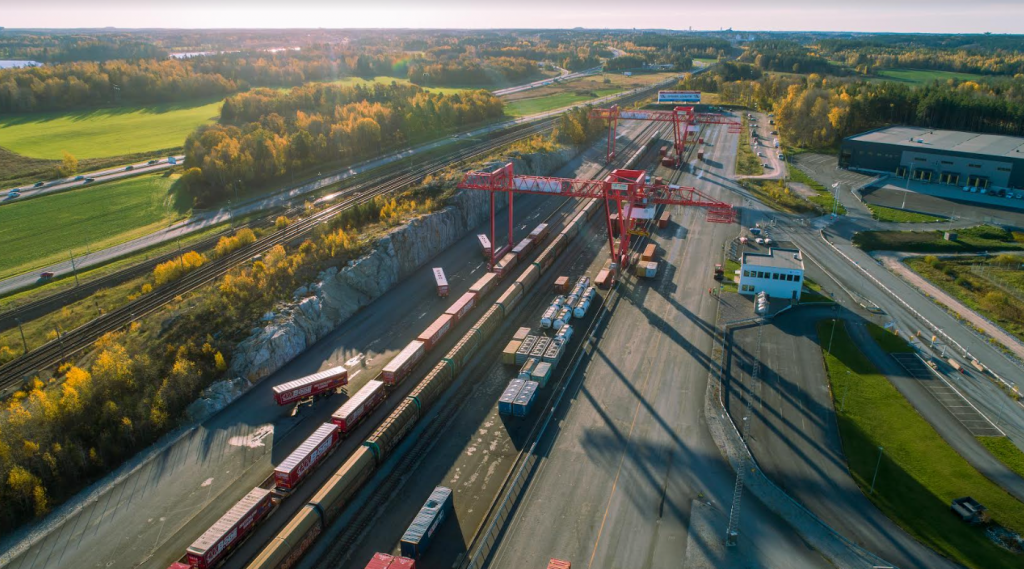 YILPORT upgrades its train shuttle network in Sweden - Container News