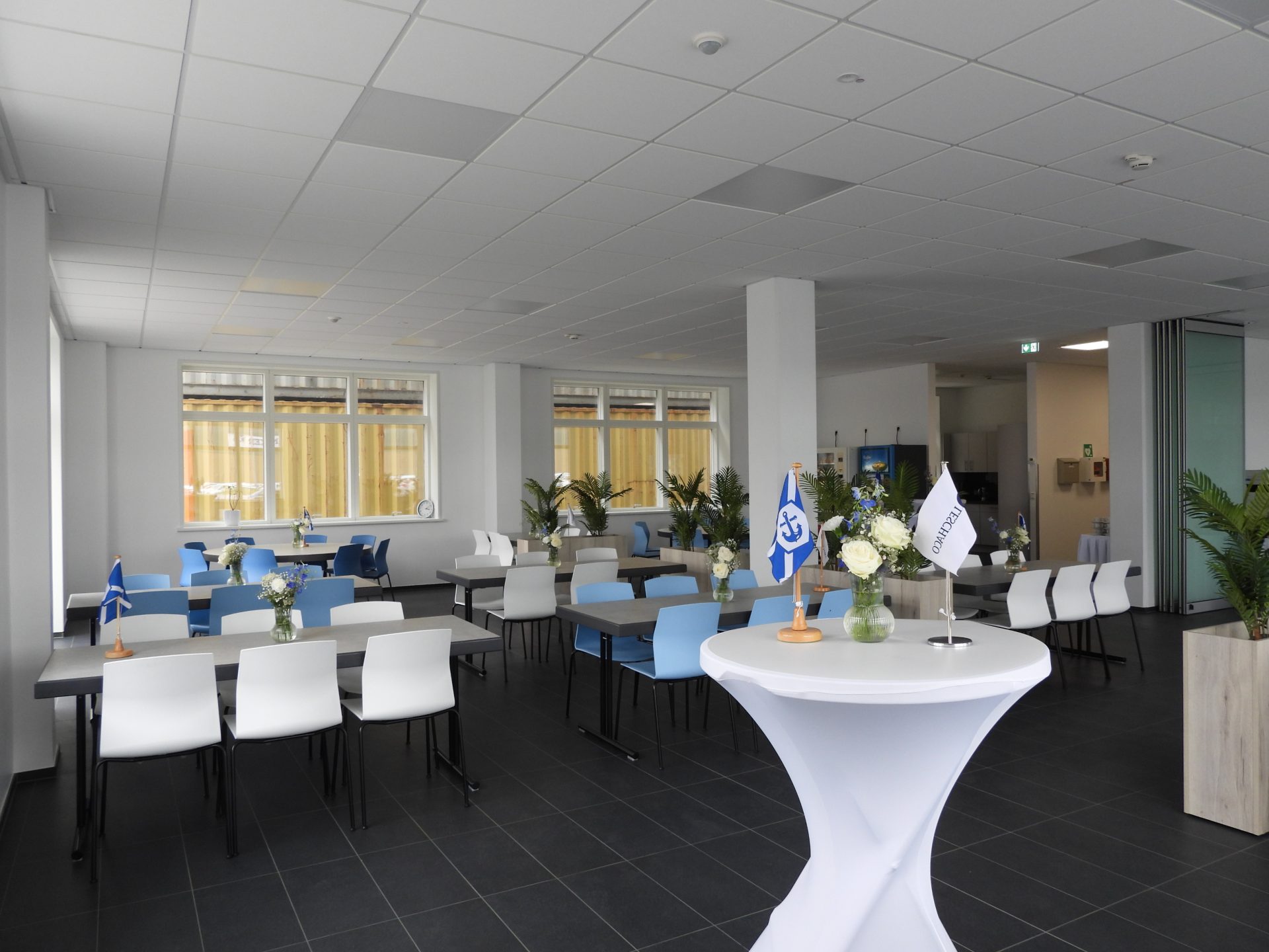 Anker Schiffahrt inaugurates new office building in Germany - Container ...