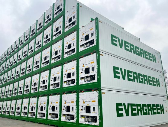 Evergreen connects 1,000 new reefers to the internet - Container News
