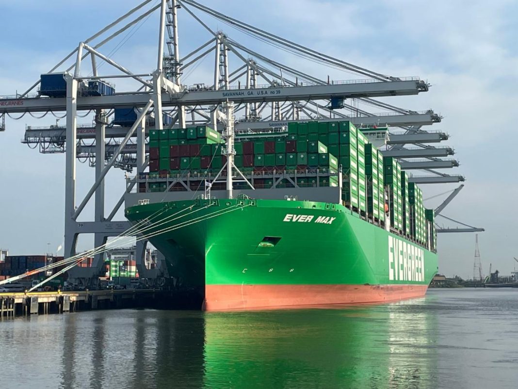 Evergreen splits US$3 billion vessel order between South Korea and ...
