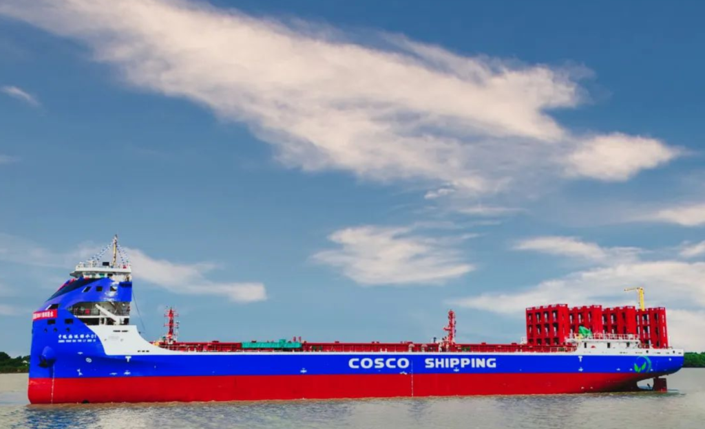 COSCO SHIPPING launches 700 TEU electric boxship - Container News