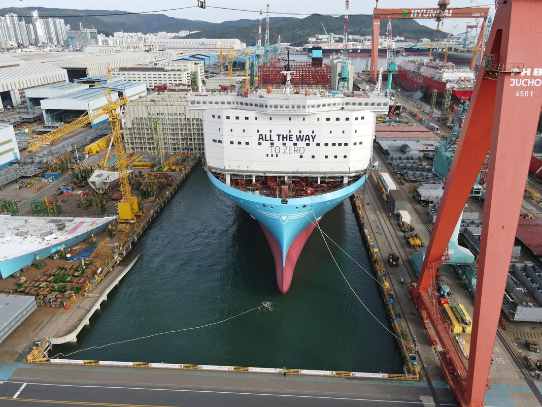 Maersk unveils methanol-fuelled newbuildings with new design - Container News