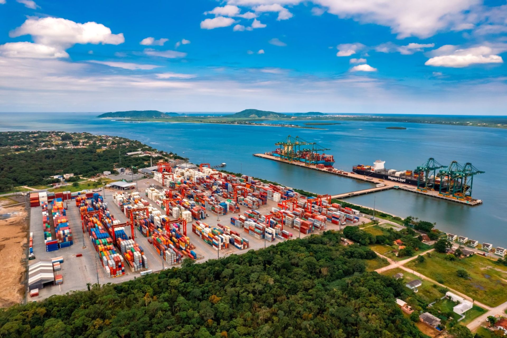 Porto Itapoá surpasses 1 million TEU threshold for the first time ...
