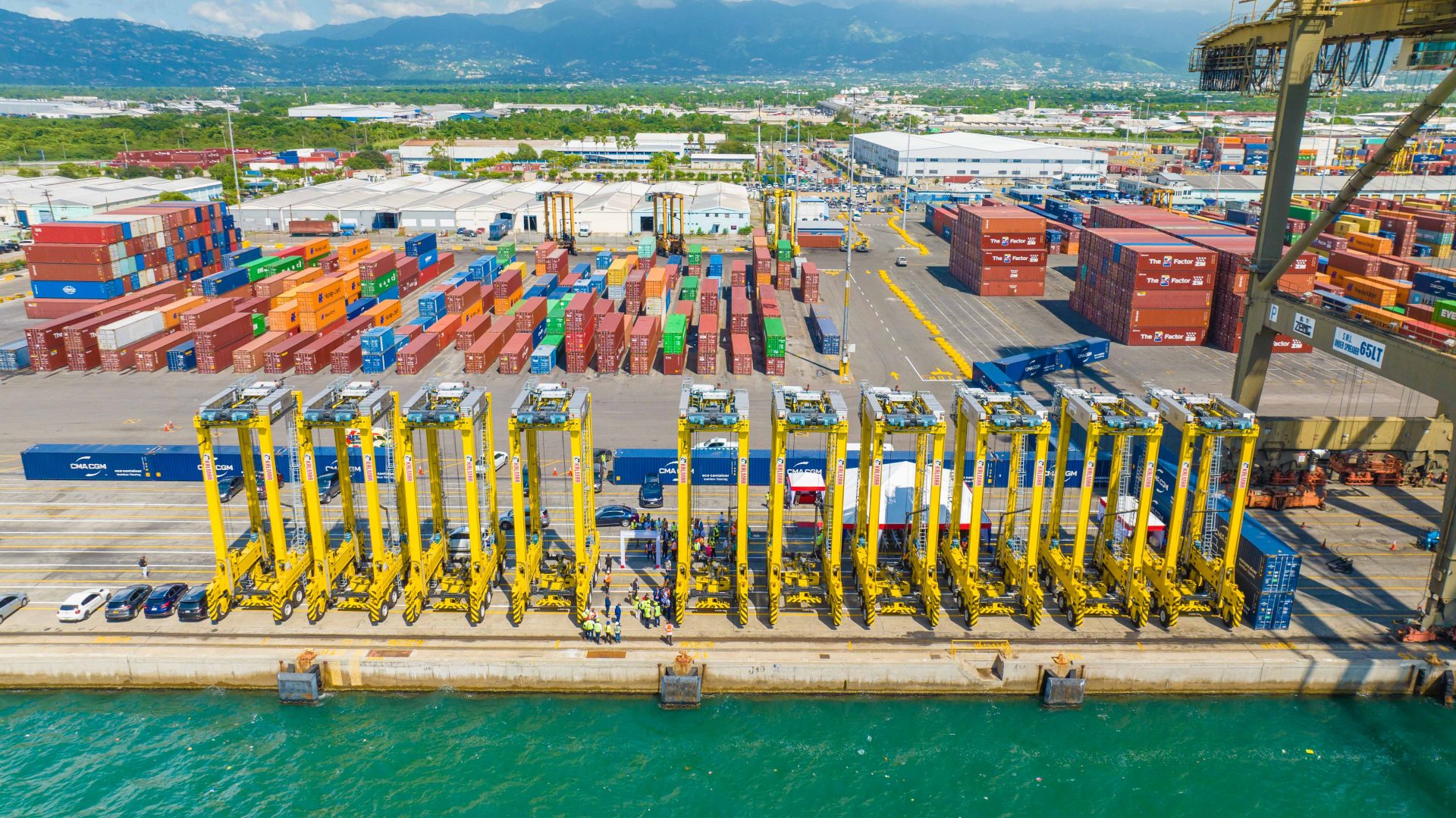 Kalmar to equip Kingston Freeport Terminal with new hybrid straddle ...
