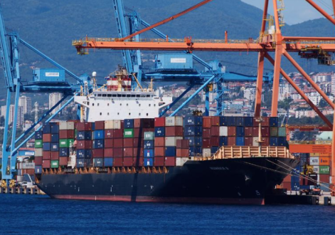 More container ships could be held up if Red Sea tensions escalate ...