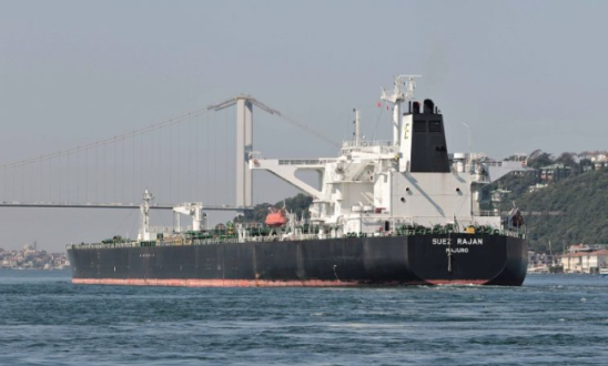 Greek tanker boarded in Hormuz Strait - Container News