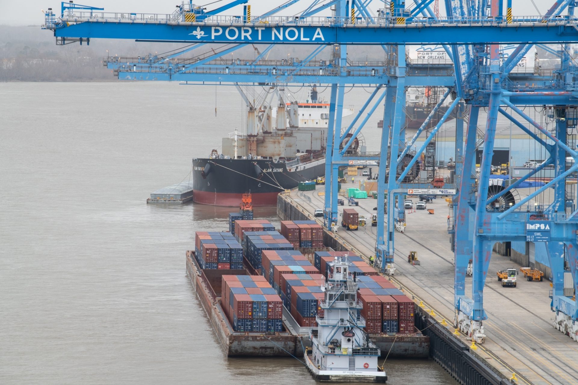 Port of New Orleans container-on-barge service marks new record ...