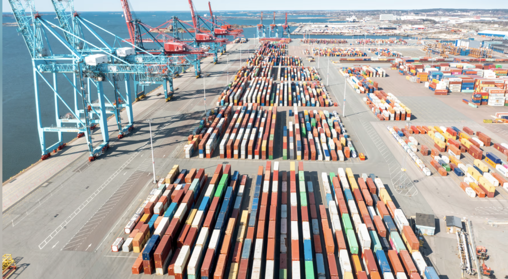Container port throughput indexes show mixed trends worldwide ...
