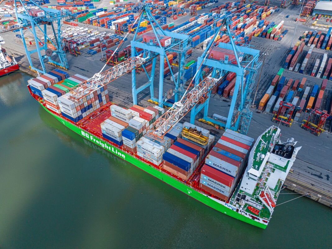 ACL, BG Freight Line and Peel Ports launch fastest ever container ...