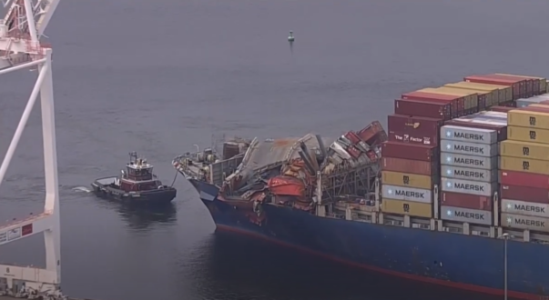Dali towed away from Baltimore bridge collapse site - Container News