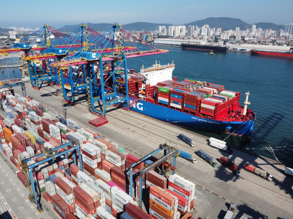 Tecon Santos receives inaugural call of long-haul service - Container News