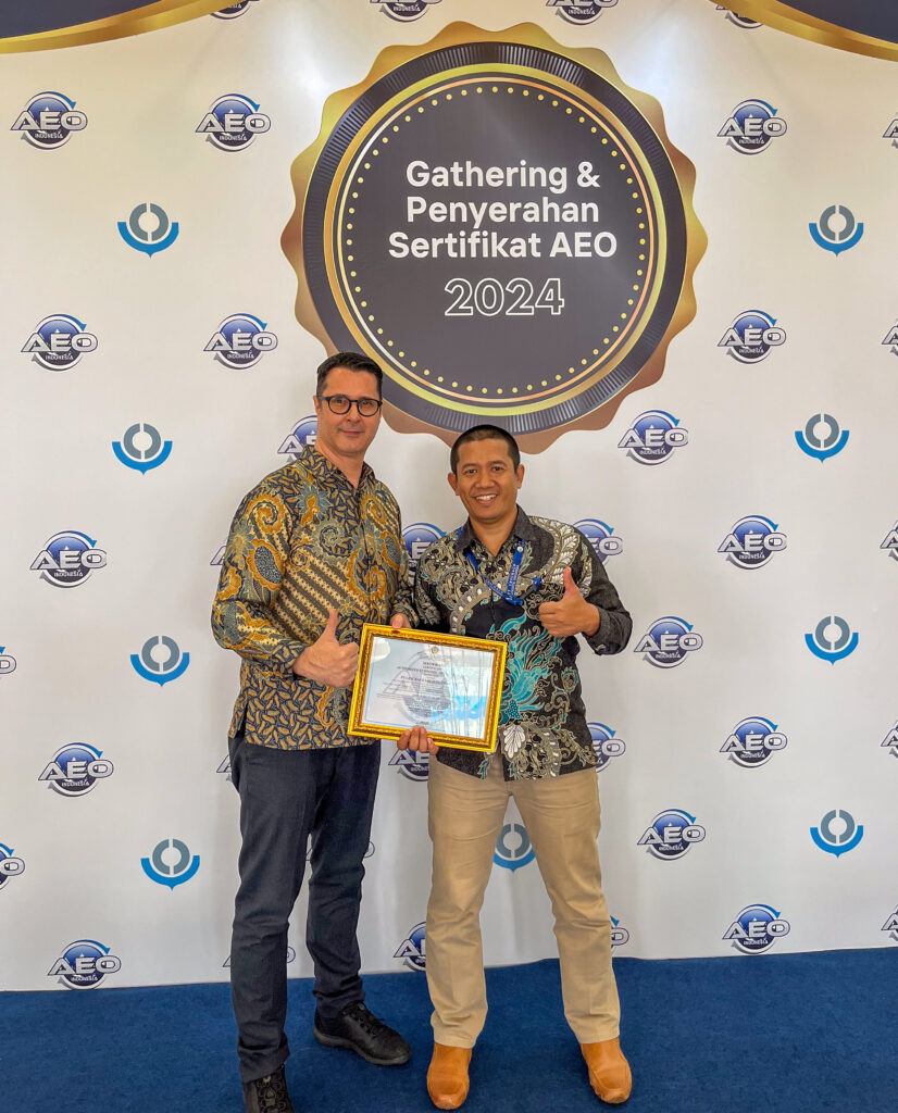 Leschaco Logistic Indonesia receives AEO certification - Container News