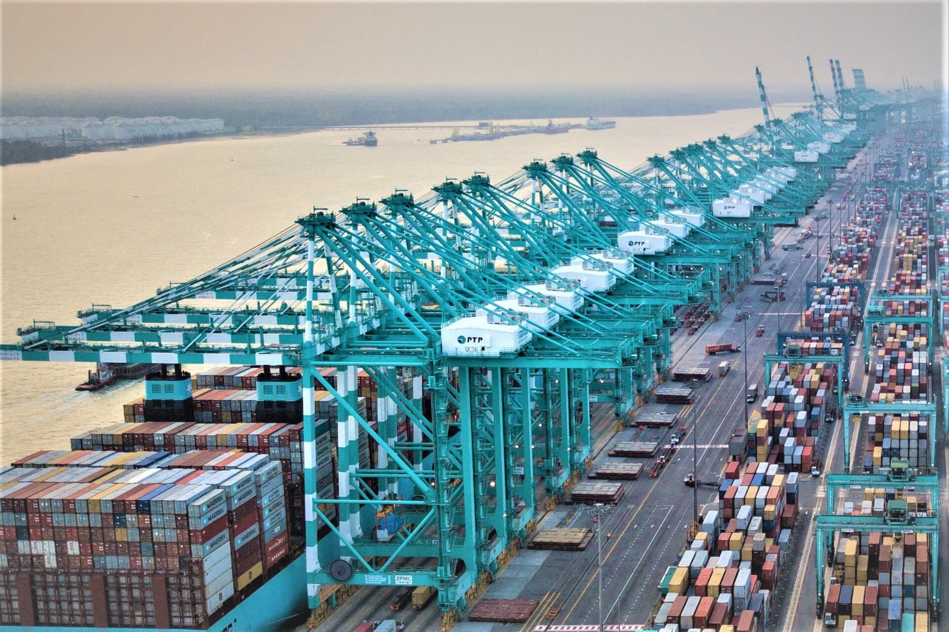 Technology Integration and Trends in Most-Efficient Ports Worldwide ...