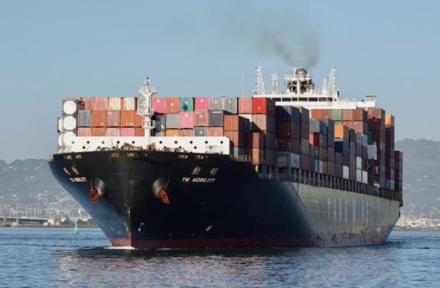 YM vessel explosion at Ningbo-Zhoushan port raises serious safety ...