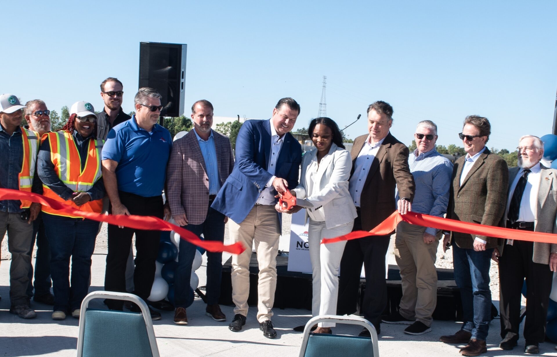 NOPB, Heniff celebrate US$3 million New Orleans Transloading Industrial ...