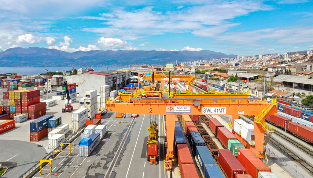 Infomarine On-Line Maritime News - Adriatic Gate Container Terminal ...