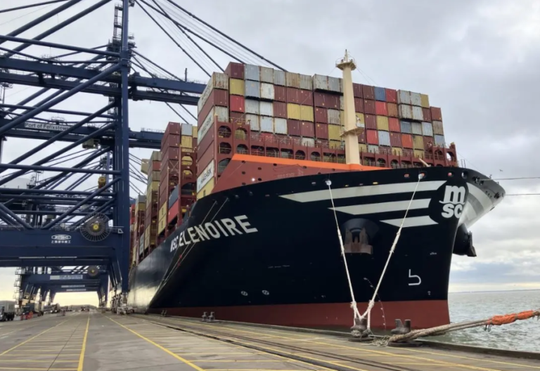 Port of Felixstowe marks new draft record - Container News