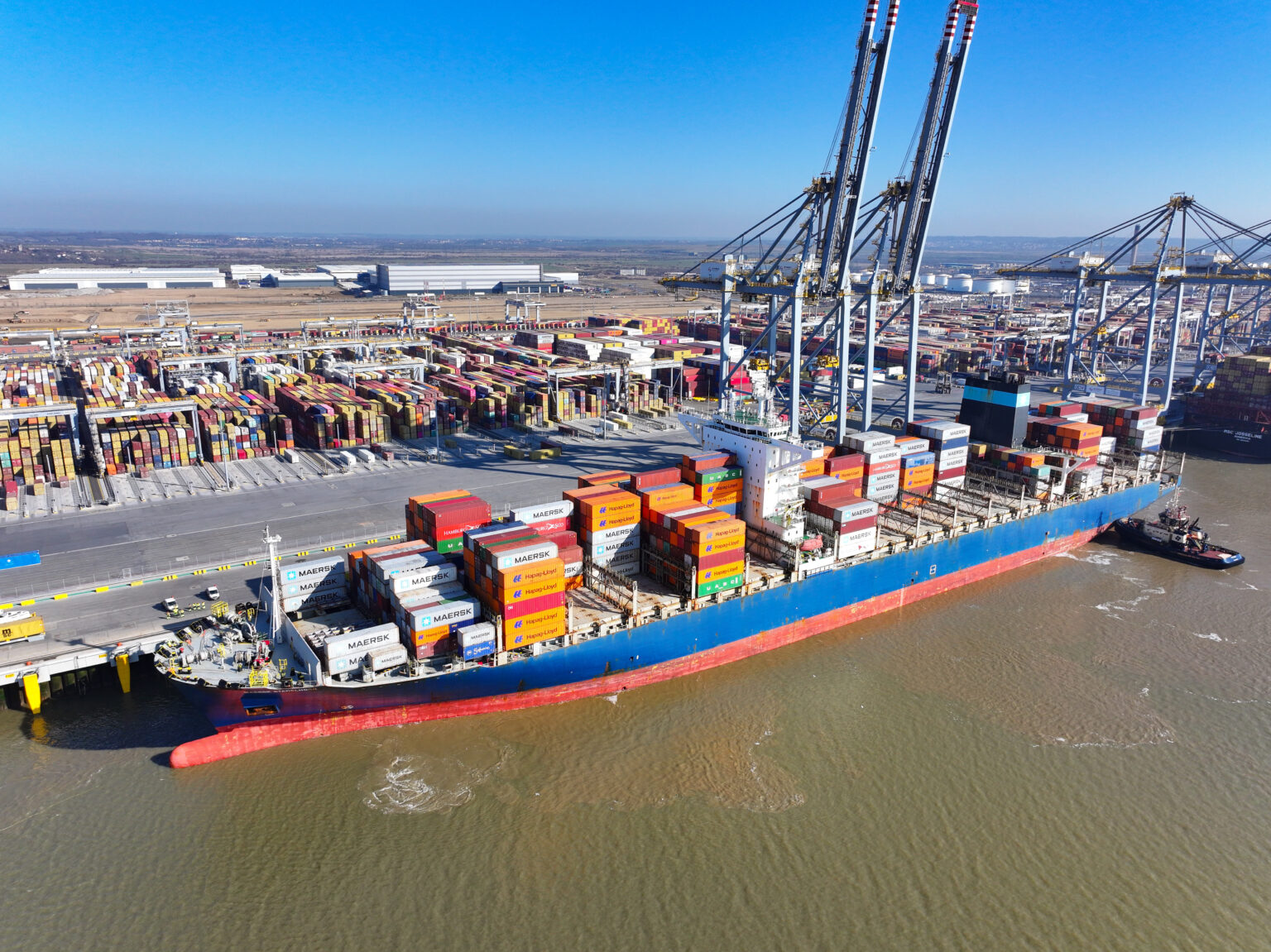 DP World London Gateway welcomes first Gemini vessel - Container News