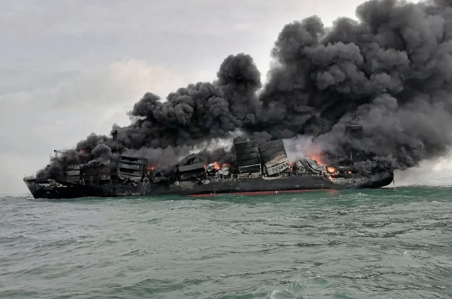 X-Press Feeders hit with US$1 billion damages for X-Press Pearl ...