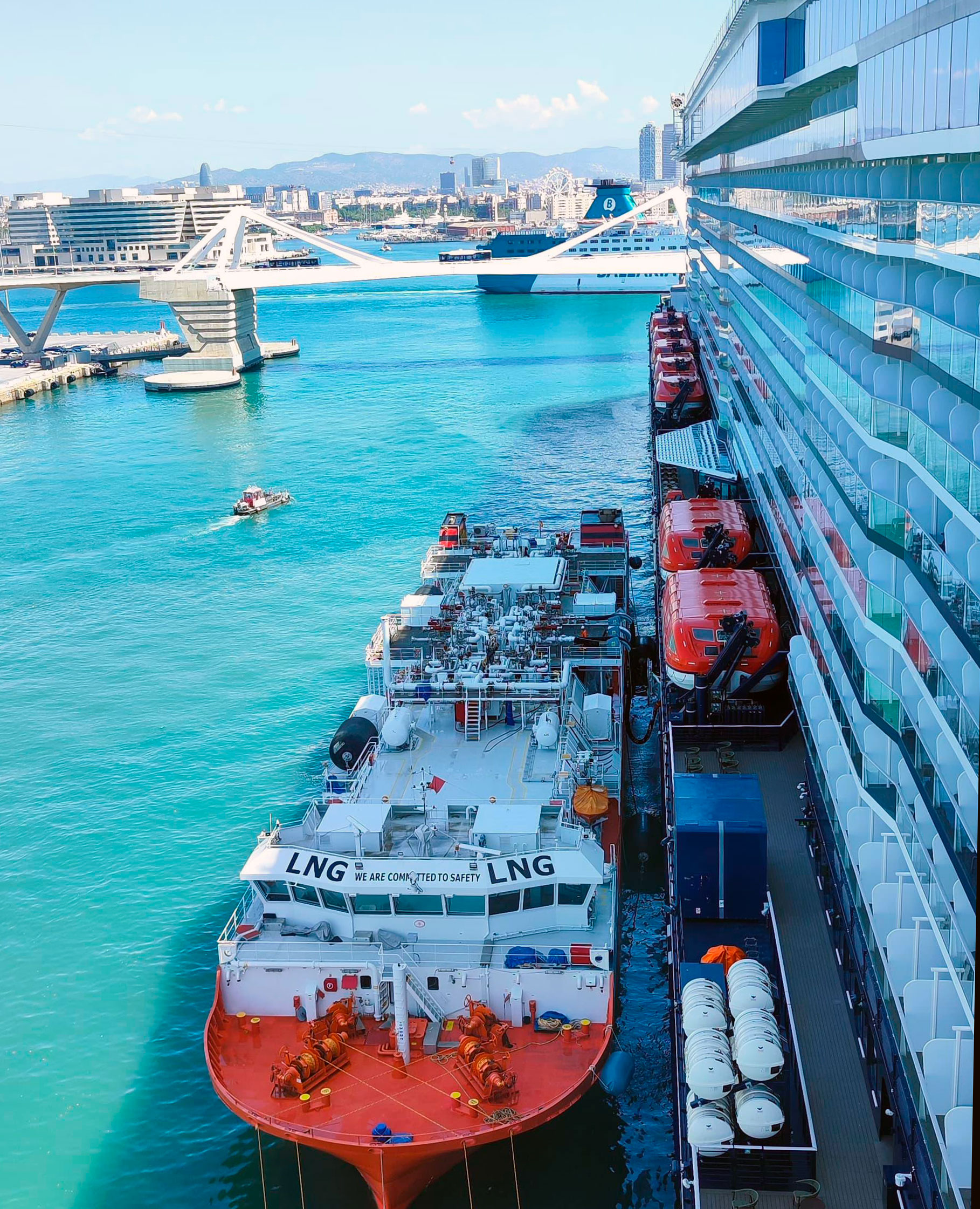 Mein Schiff Relax gets first BioLNG bunkering in Barcelona - Container News