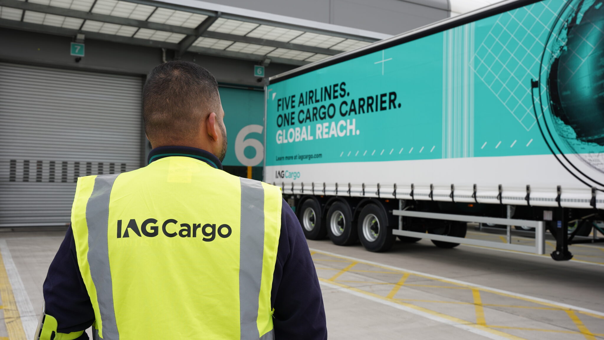 IAG Cargo reports €629 million revenue in H1 2025 - Container News