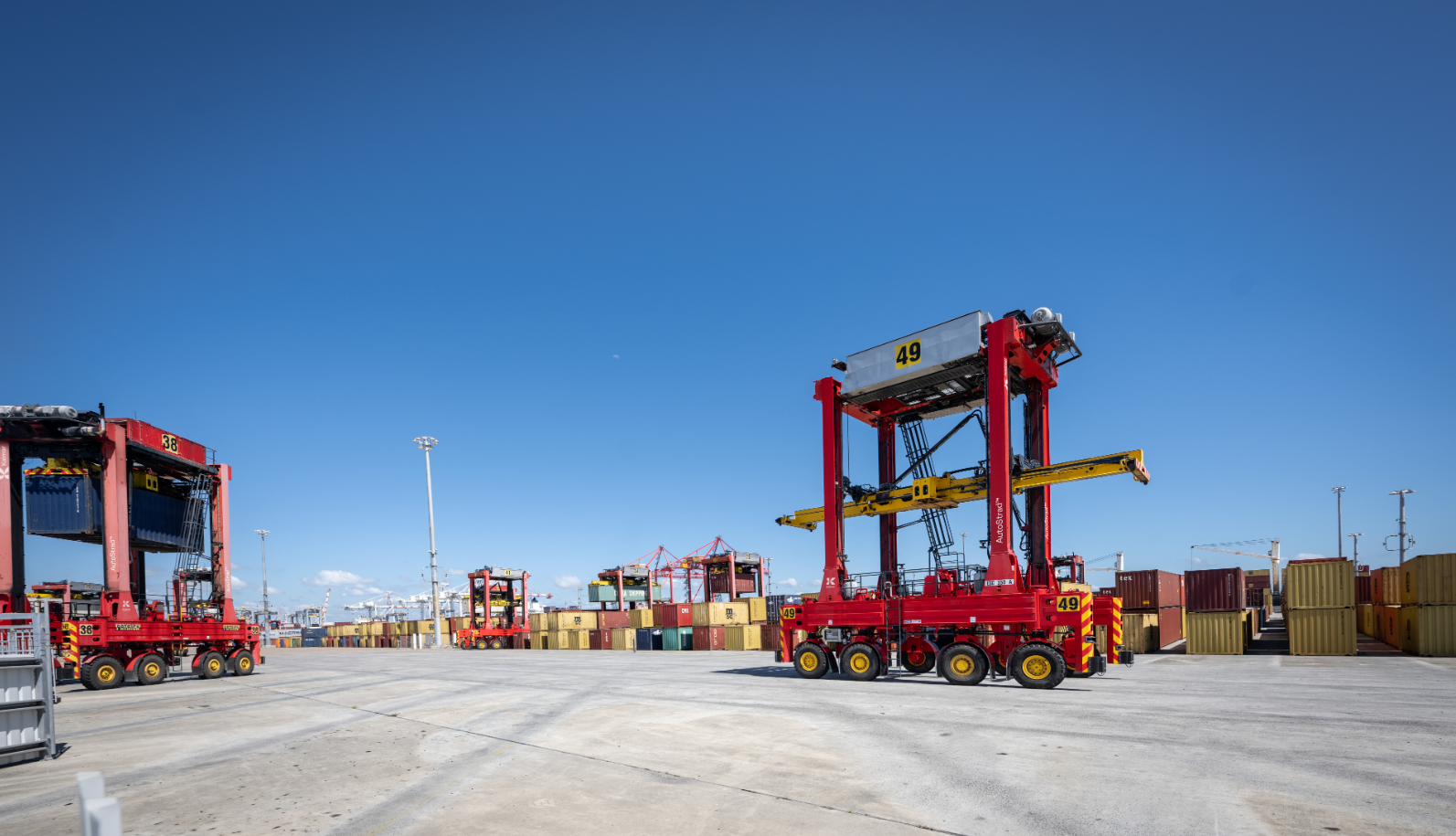 Patrick Terminals expands hybrid AutoStrad fleet with Kalmar ...