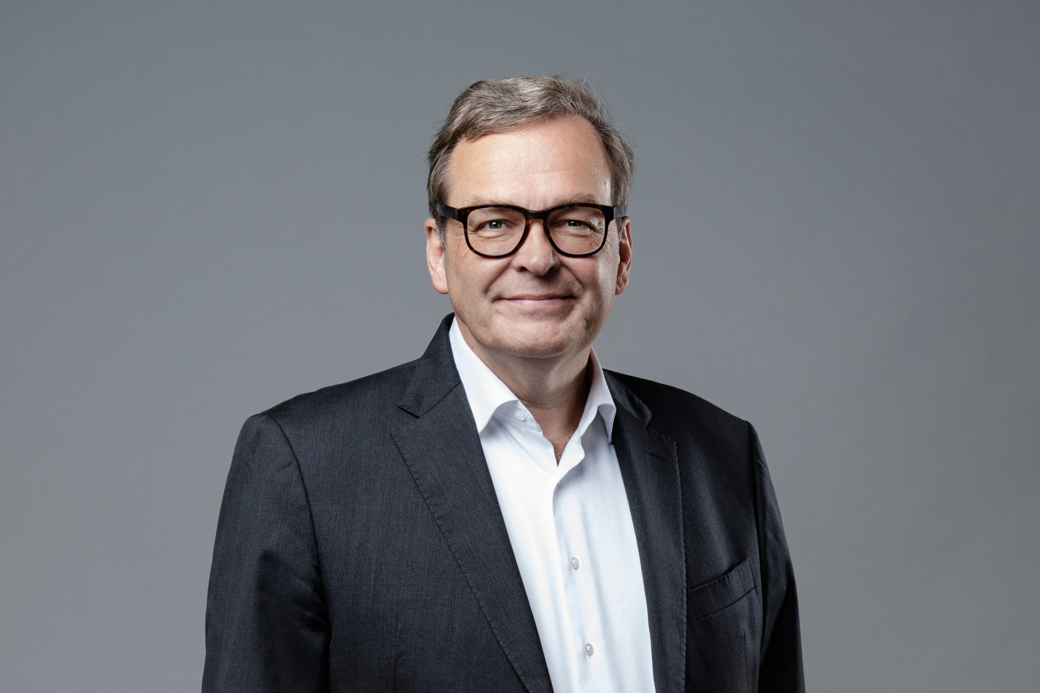 Jeroen Eijsink appointed CEO of HHLA - Container News