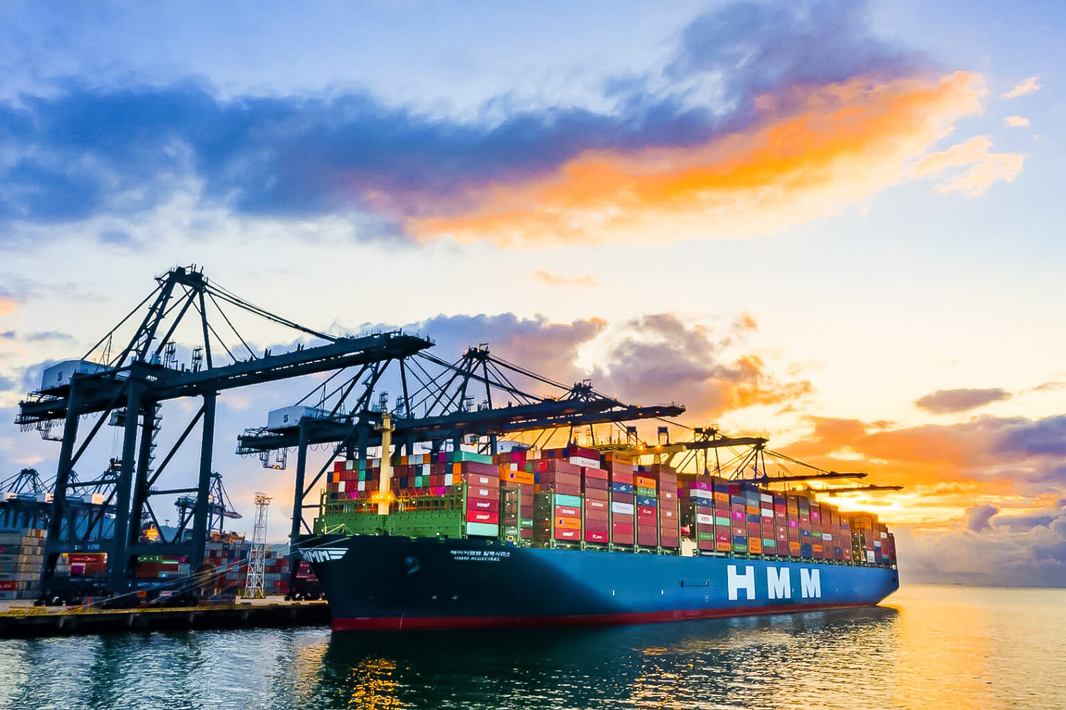 HMM orders KRW 4 trillion in new LNG-fuelled ships - Container News
