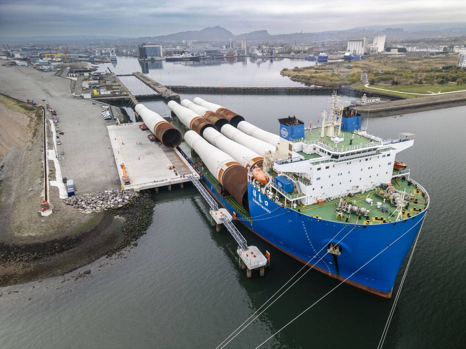 Inch Cape's first XXL monopiles arrive at port of Leith - Container News