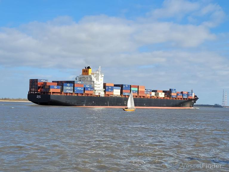 Sea Legend stops Arctic service after one voyage - Container News