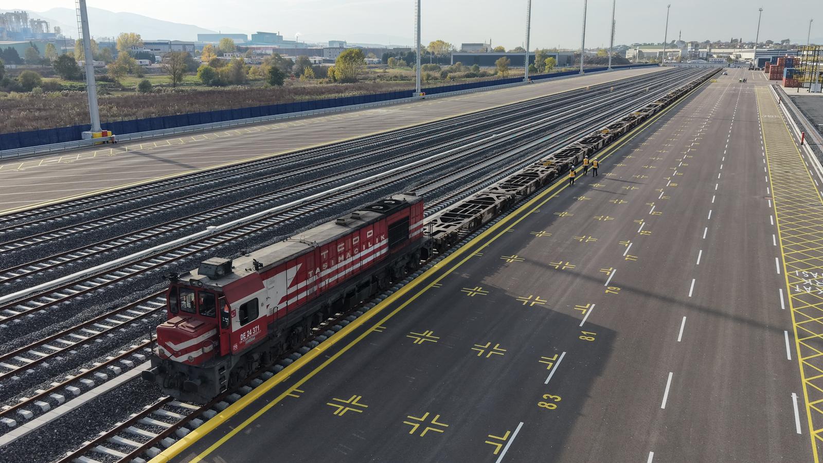 First train departs from Railport, Türkiye’s first private intermodal ...